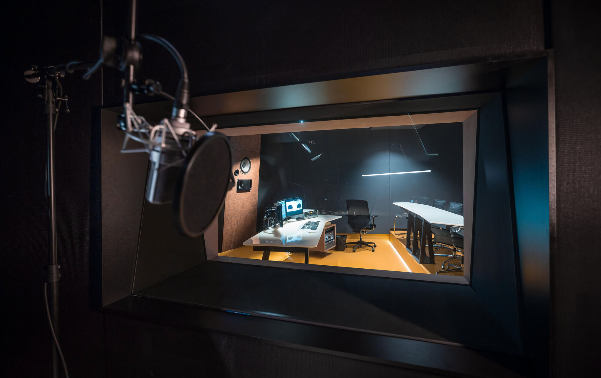 Beep Sound Studio Rebranding Tomas Paichl Beep Sound Studio Rebranding Tomas Paichl